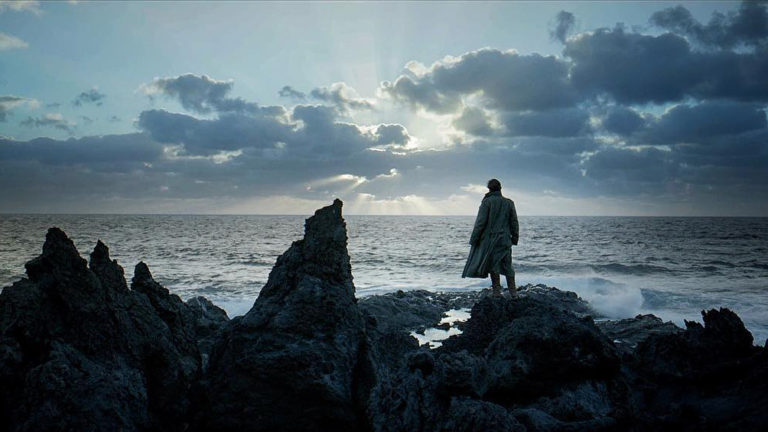 'Cold Skin' Trailer Shows A Sci-Fi Creature Feature We're Dying To ...